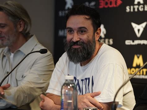 Aritz Moreno Moscas Es Una Peli De Señoros Pero Donde Torturamos A Los Señoros