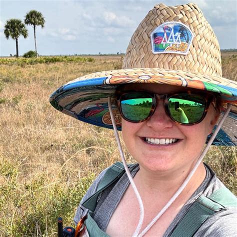 Shannon Ashley Carnevale Ecologist And Artist