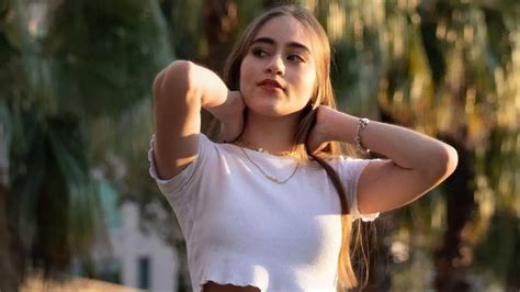 Ella Es Rocío Ulloa La Mujer Que Israel Reyes Habría Dejado Por Nailea