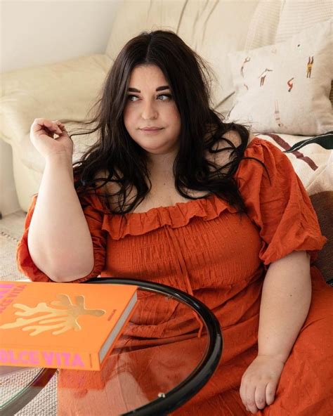 「danielle Vanier」おしゃれまとめの人気アイデア｜pinterest｜curvy Goddesses