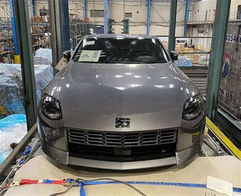 Leaked Nissan 400z Photos Fulfill The Z Proto Concepts Promises