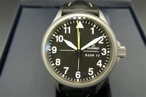 X Sold X Damasko Da36 Da 36 Steel Automatic Yellow Seconds Buy Sell