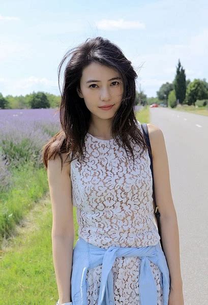 高圆圆 董子桐花瓣采集 花瓣网