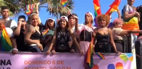 Colectivo Lgtbi En Rd Celebra Caravana Del Orgullo Y Pide Justicia