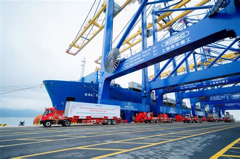 Welcoming The First Commercial Vessel Called At Hhit