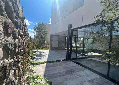 Casa En Venta En Santa Oliva Lomas Del Campanario Norte Queretaro