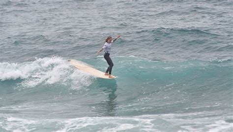 Surf Ginger Caimi Campeona De España De Longboard
