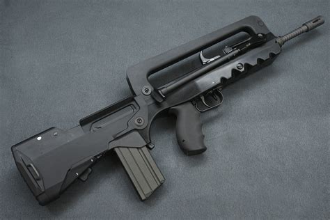 Northeast Famas F1