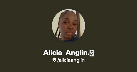 Alicia Anglin🖤 Official Tiktok Instagram Linktree