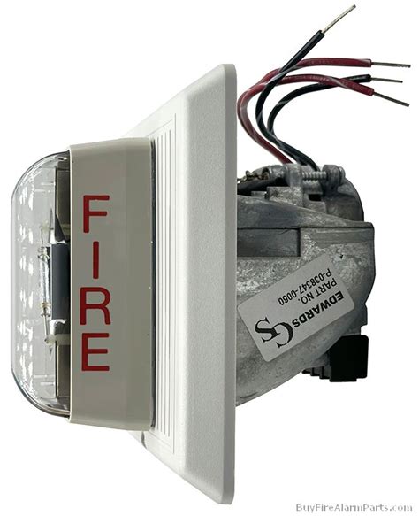 Edwards Est 757 8a Rs70w Re Entrant Speaker Strobe White