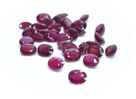 Red Oval Loose Ruby Gemstone At Rs 1500carat In Noida Id 2854517621788