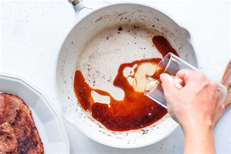 Authentic Southern Red Eye Gravy In 15 Minutes