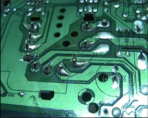 هندسة الالكترونيات سمير حسانين ايبروم تلفزيون جاك 14 بوصة Om837 1psn31