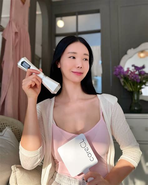 김미주 흐리고 따뜻하고 란딩하기 딱 좋았던 날😄 요즘 주구장창 신고 있는 텐버디 골프화 와 함께⛳️ Tenbirdie Golf Golf 골프스타그램 골프웨어