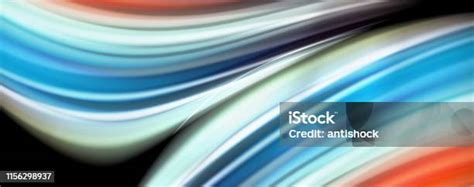 검은 색 배경에 추상 파선 유체 무지개 스타일의 색상 줄무늬 프리젠 테이션 응용 프로그램 벽지 배너 또는 포스터에 대한 예술