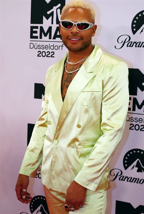 Bbc Teams Up With Geordie Shore Star For New Black Queer Dating Podcast