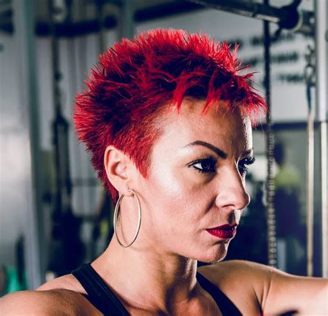 30 Trending Sporty Hairstyles To Stay Chic While You Sweat