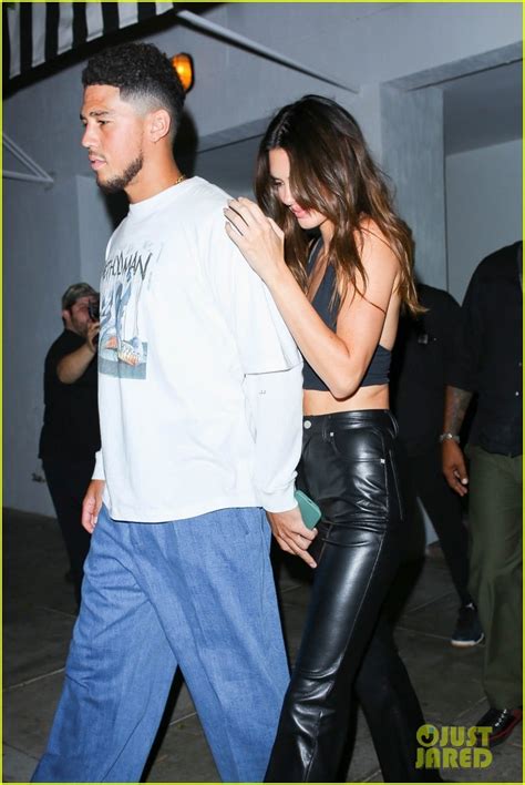 Kendall Jenner And Boyfriend Devin Booker Keep Close On Date Night In