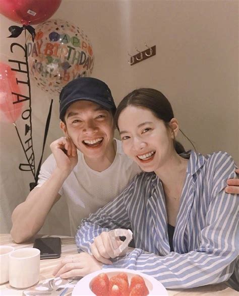 曾之喬曬照宣布懷孕「與辰亦儒0接觸超尷尬」網揪原因：這樣很正常 娛樂星聞