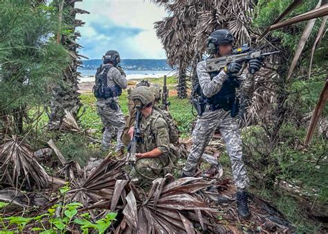 U S Navy Seals Indian Marine Commando Force And Japan Maritime Self Defense Force Train