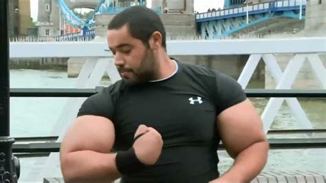 Guinness World Records Biggest Biceps These Two Performers Achieved