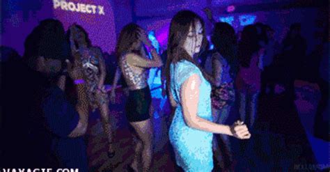Funny Dances S Collection Of 100 Animated Pictures