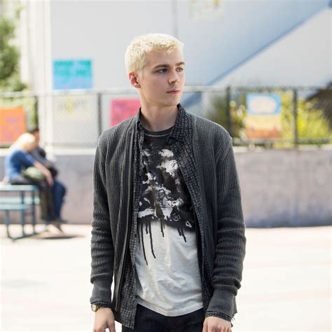 Miles Heizer Mom