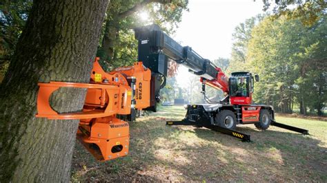 Manitou Pairs Grapple Equipped Tree Saw With Rotating Telehandlers For Tree And Limb Work