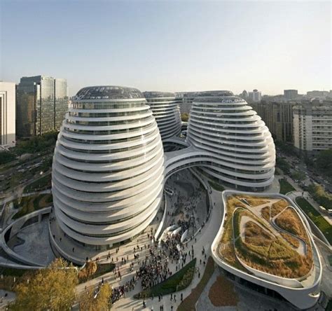 Berühmte Architekten Das Leben Und Werk Von Zaha Hadid Zaha Hadid Architecture Zaha Hadid
