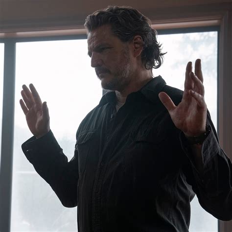 Pedro Pascals Joel Returns In Flashback After Death Jimmy Stars World