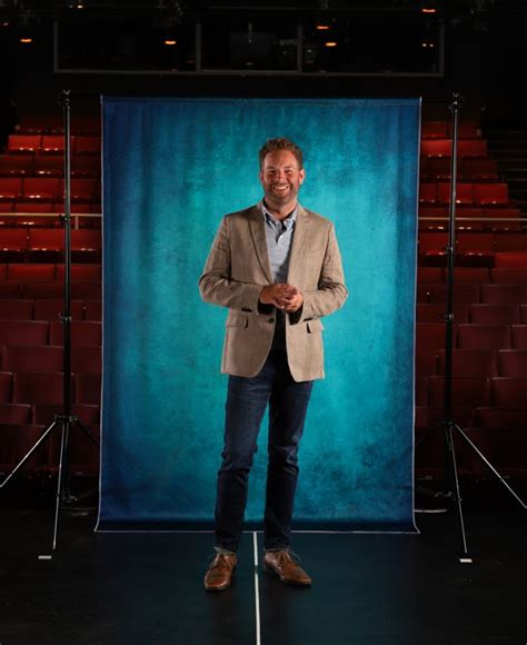 Setting The Stage Kyle Los Grand Rapids Magazine Entertainment