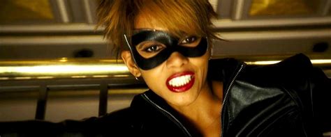 Catwoman Halle Berry Picture