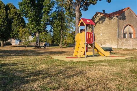 Parc Jules Et Madeleine Metayer Bégrolles En Mauges