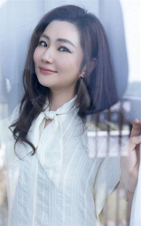 任家萱 Selina Ren She為金曲合體唱「十七」 連準備過程都有洋蔥 亞洲女子天團she將於第30屆金曲獎頒獎典禮擔任表演