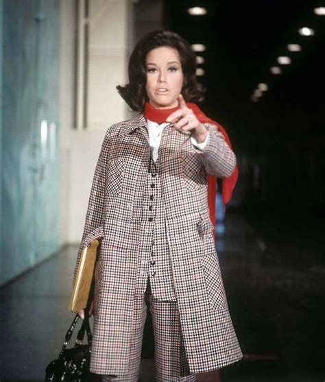 30 Beautiful Photos Show Styles Of A Young Mary Tyler Moore ~ Vintage