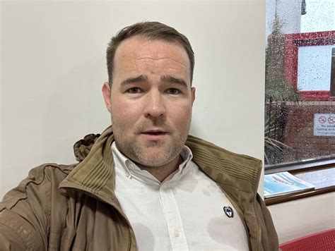 Wet Rain Soaked Otterspocket Training Learninganddevelopment Barry Lloyd