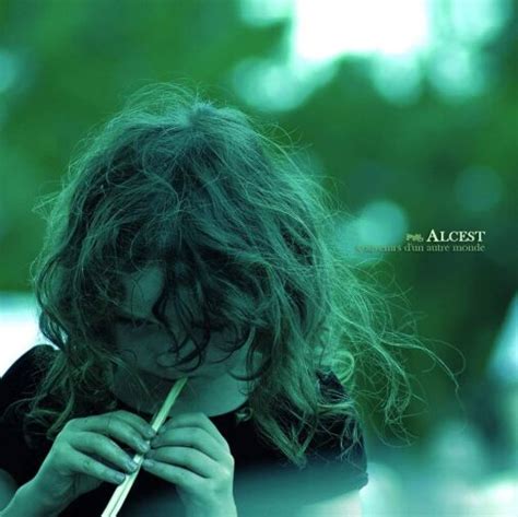 Alcest（アルセスト）とは？ポストブラックと夢幻のシューゲイズを融合した孤高のバンドを解説！ ヘヴィメタルハードロック・バンド大図鑑
