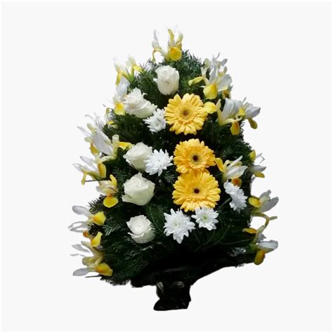 Jerba Funerara Model Mix Din Jerbera Crizantema Si Crini Fabrica De