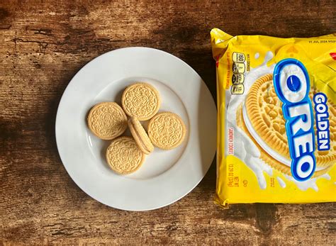 I Tried 11 Oreo Flavors And This Was 1