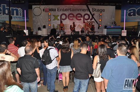 Exxxotica Miami Beach 2012 Avn