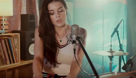For Your Listening And Visual Pleasure Elise Trouw Loops Foo Fighters