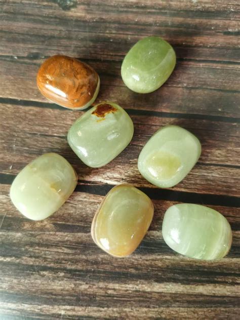 Natural Polished Stone Afghanistan Jade Tumbled Stone Smooth Jade