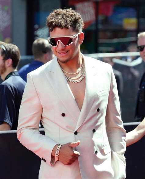 Pin By Vanessa Holmquist On Patrick Mahomes Best Football Team Mens