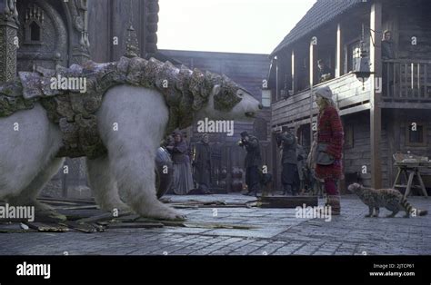 Iorek Byrnison Dakota Blue Richards The Golden Compass 2007 Stock