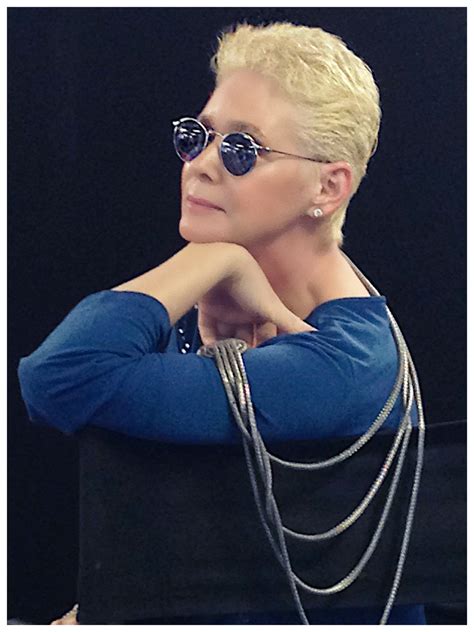 Renee Anderson Official Website