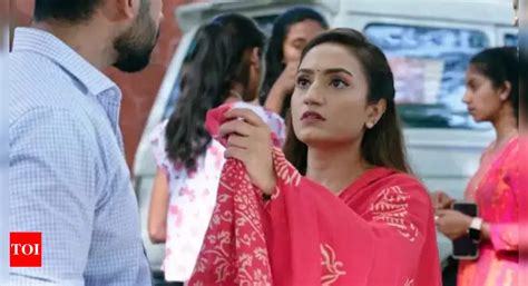 Seetha Rama Ram Enjoys An Outing With Seetha And Sihi Times Of India