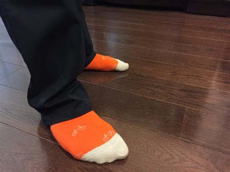 {guest Post} Society Socks For Your Rad Dad Mom A La Mode