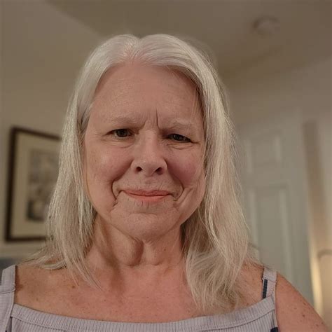 Pin By Catherine Anne On A Better Way Out Of A Pixie Cut Pixie Cut Pixie Cut