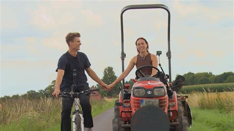 Friedrich Macht Laura Einen Antrag