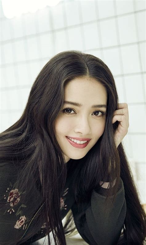 郭碧婷精美壁纸：安静温婉，美丽大方